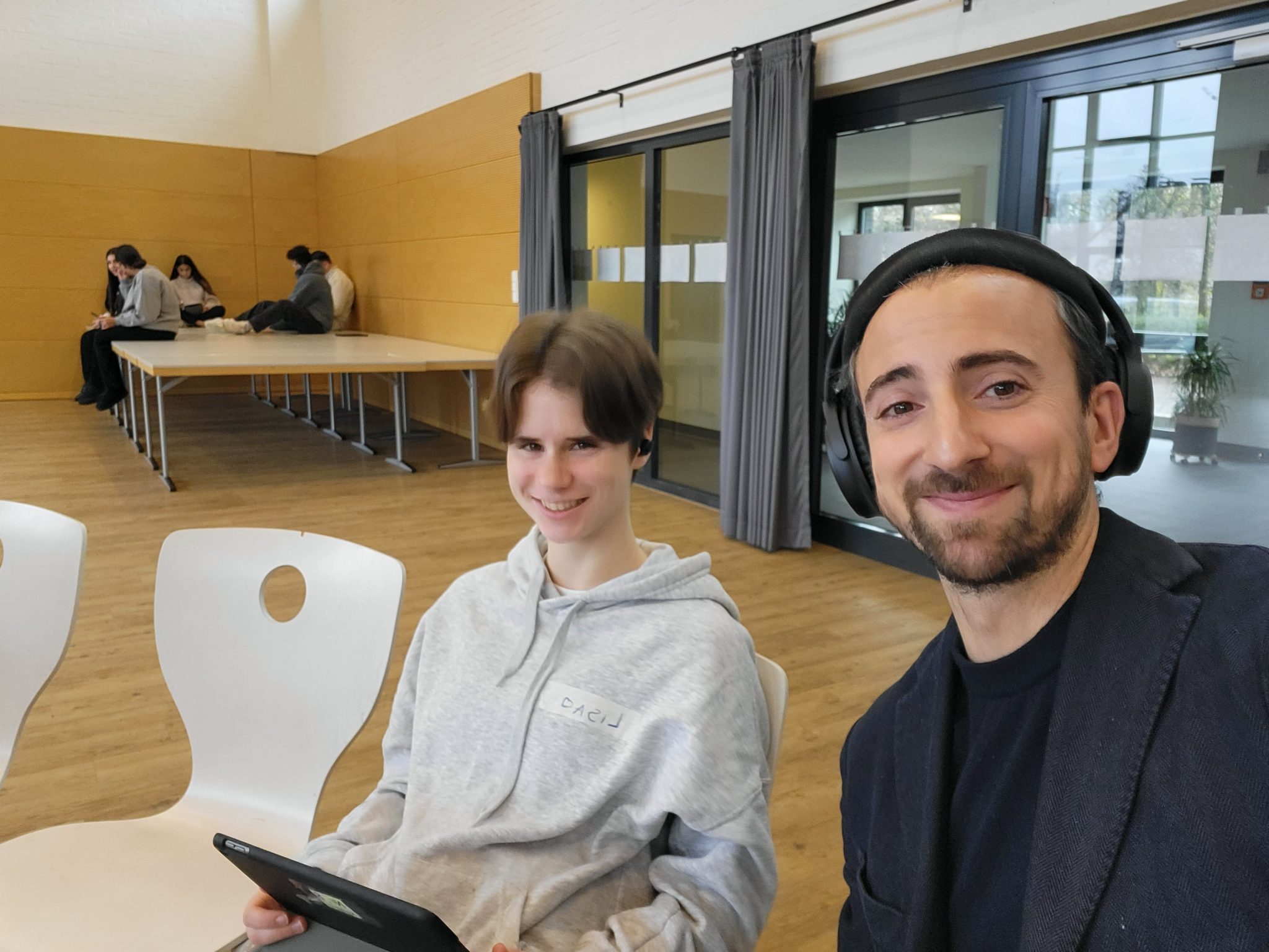Besuch der Zweitzeugen in der Schule: Eine Erinnerung an die Geschichte ...